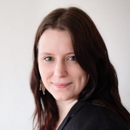 Heather Lynn Brady – Digital Specialist, Writer, Journalist